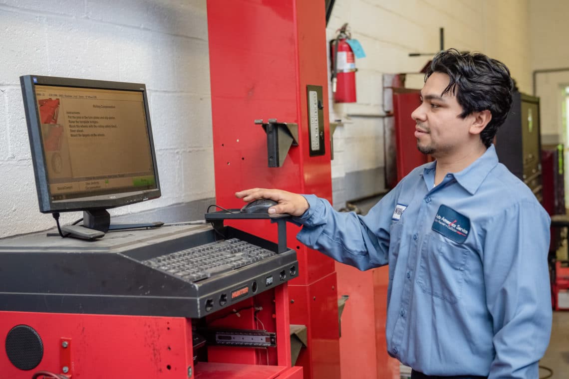 We Love to Work on Cars – Auto America Service